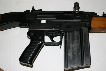 SIG Stgw 57 - Forgotten Weapons