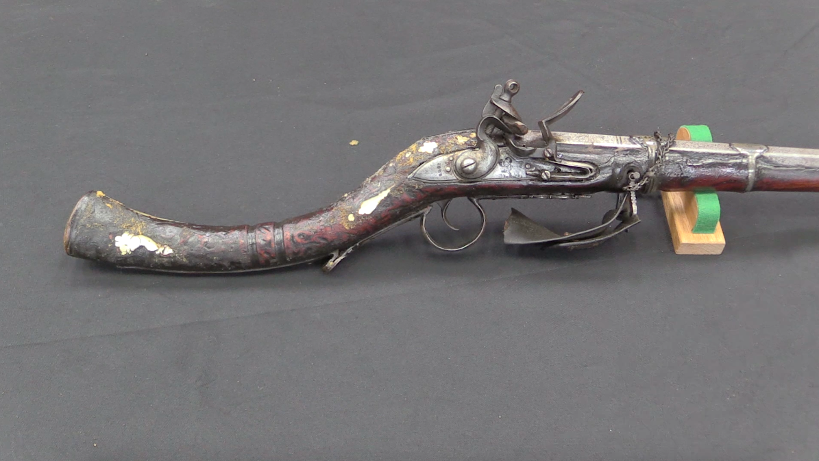 Traditional Afghan Jezail (Video) – Forgotten Weapons