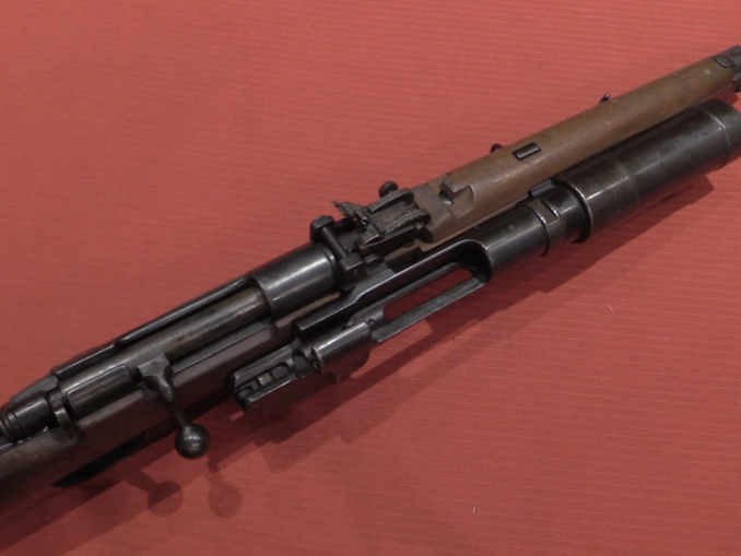 Tour of a Dutch Gun Collection - Forgotten Weapons