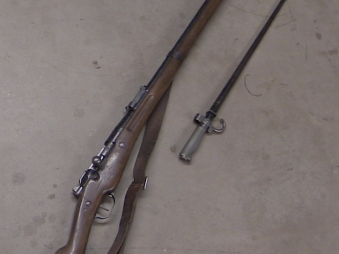 Guycot 40-Shot Chain Pistol (Video) - Forgotten Weapons