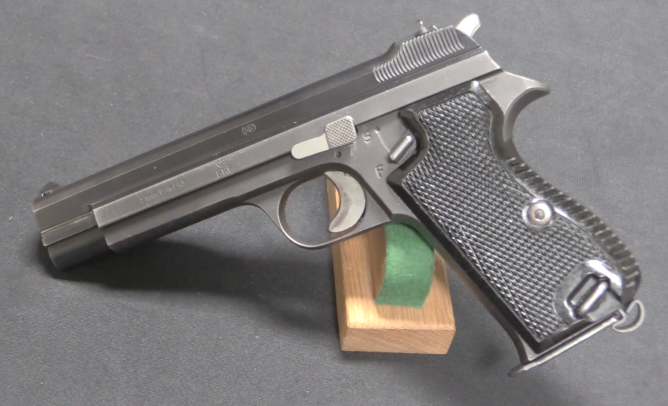 Kalthoff 30-Shot Flintlock: The First Repeating Firearm Used in War ...