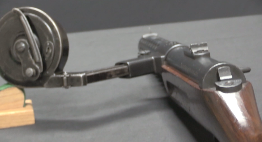 Schmeisser’s MP-18,I – The First True Submachine Gun – Forgotten Weapons