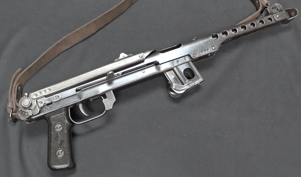 Sudayev’s PPS-43: Submachine Gun Simplicity Perfected – Forgotten Weapons