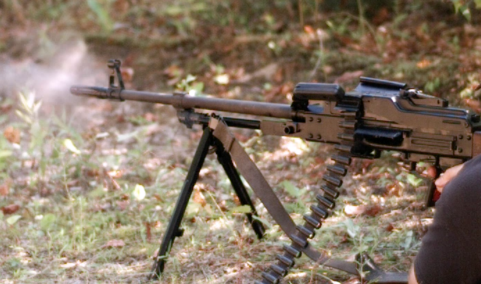 Soviet PPD-40: Degtyarev’s Submachine Gun - Forgotten Weapons