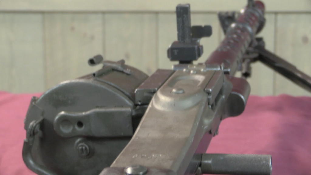 Mauser “Schnellfeuer”, or Model 712 Machine Pistol - Forgotten Weapons