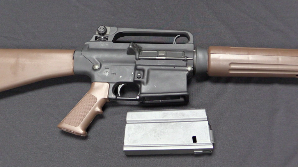 Colt Tries To Make a Service Pistol: The Model 1971 - Forgotten Weapons