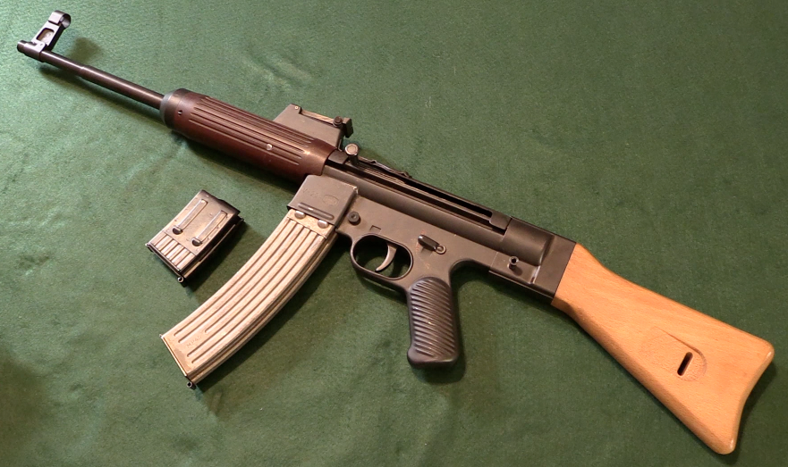 Cobray Terminator at the Range: The Worst Shotgun Ever - Forgotten Weapons