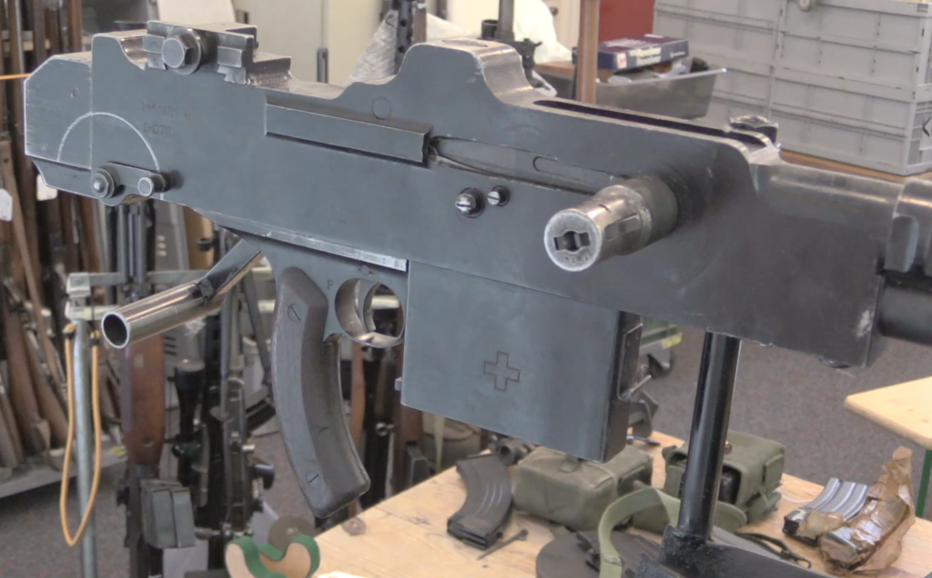 SIG KE7 Light Machine Gun - Forgotten Weapons