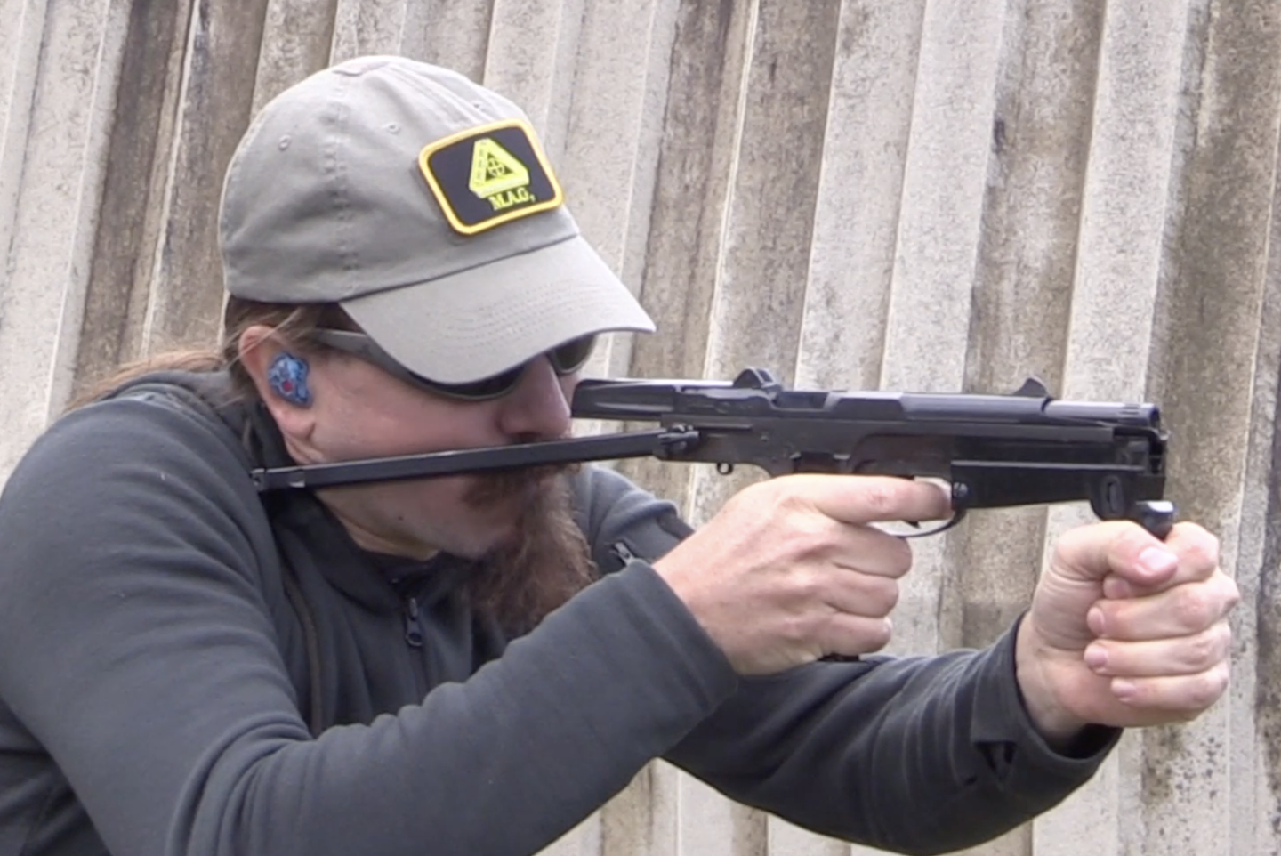 PM63 Rak: An Interesting Polish SMG/PDW Hybrid - Forgotten Weapons