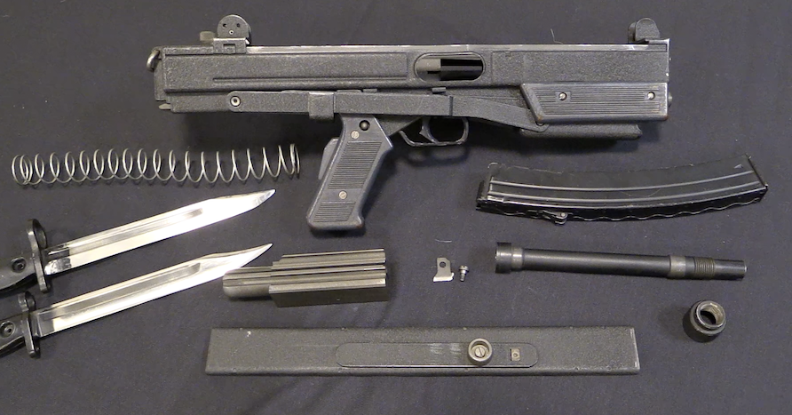 UK Special Forces’ M16 Variant: the L119A1 - Forgotten Weapons