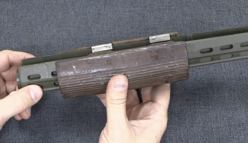 PM63 Rak: An Interesting Polish SMG/PDW Hybrid - Forgotten Weapons