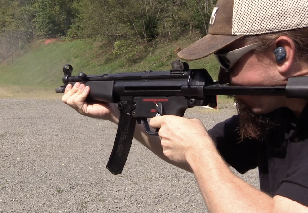 Heckler & Koch’s Modular Machine Gun: the HK21E - Forgotten Weapons