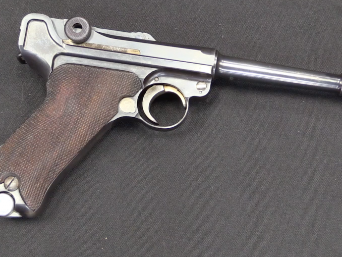 Between SMG and PDW: Sweden’s CBJ-MS - Forgotten Weapons