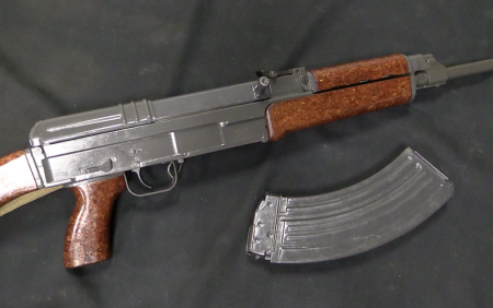 Holek Automat at James D Julia - Forgotten Weapons