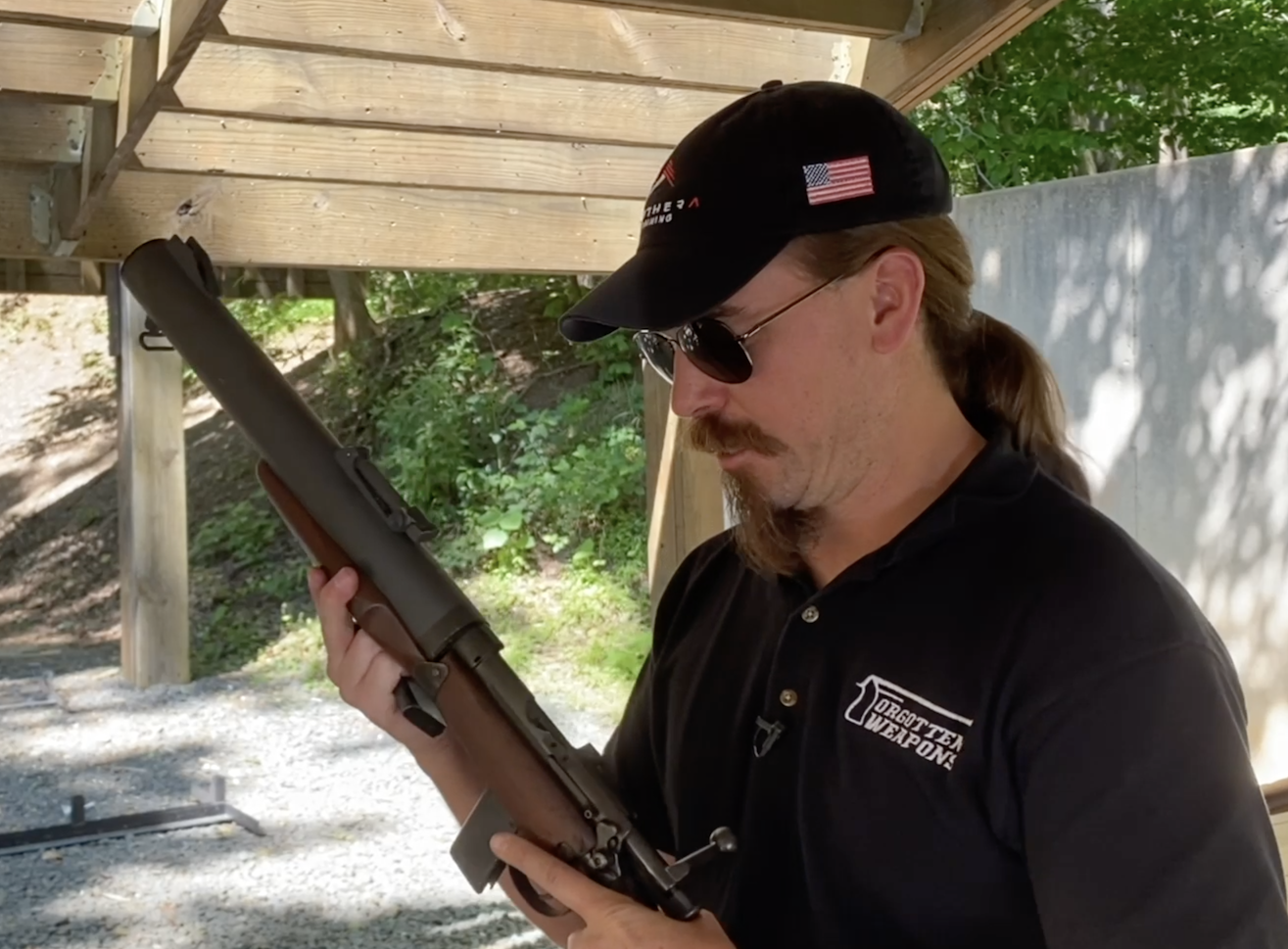 Ruger’s M16 Alternative: the Select-Fire AC-556 - Forgotten Weapons