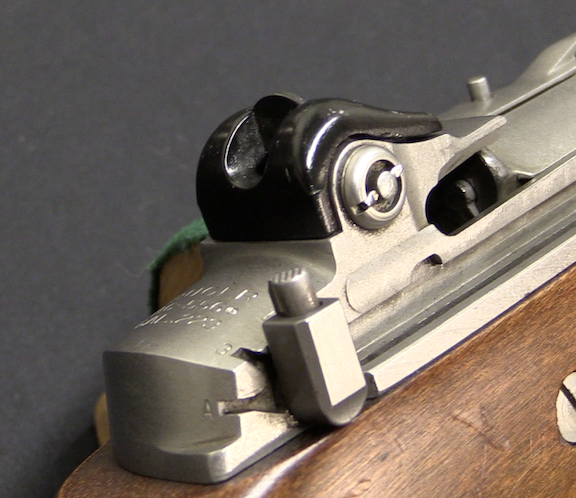 Ruger AC-556 at the Range: How Does it Compare to the M16? - Forgotten ...