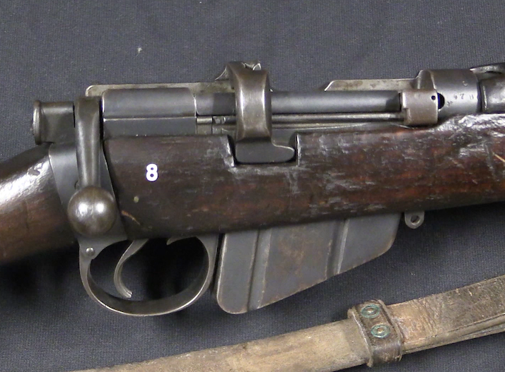 SA80 History: L22A2 and Experimental L85 Carbines - Forgotten Weapons