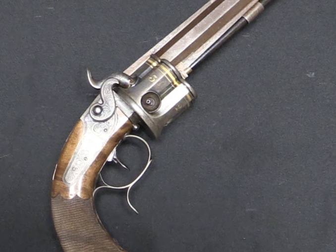 SPAS-12: Franchi’s Special Purpose Automatic Shotgun - Forgotten Weapons