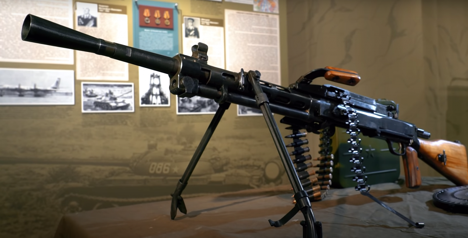 The Long Road to the DP-27 - Forgotten Weapons