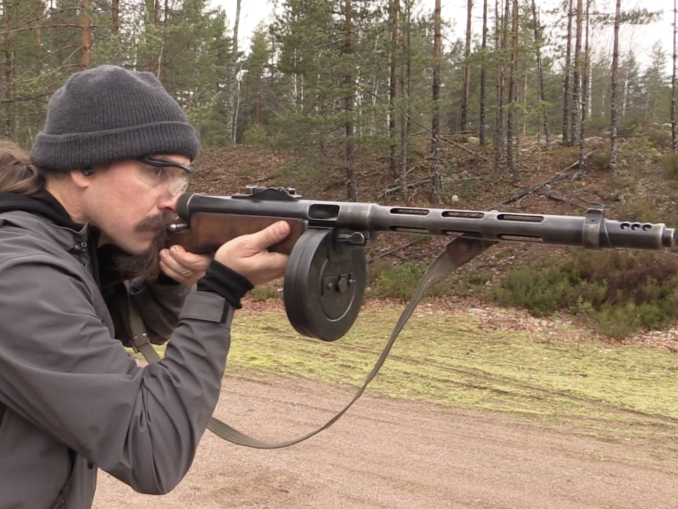 Madsen LAR: An AK for NATO!