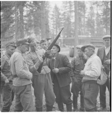 Finland’s Browning High Power Rig - Forgotten Weapons