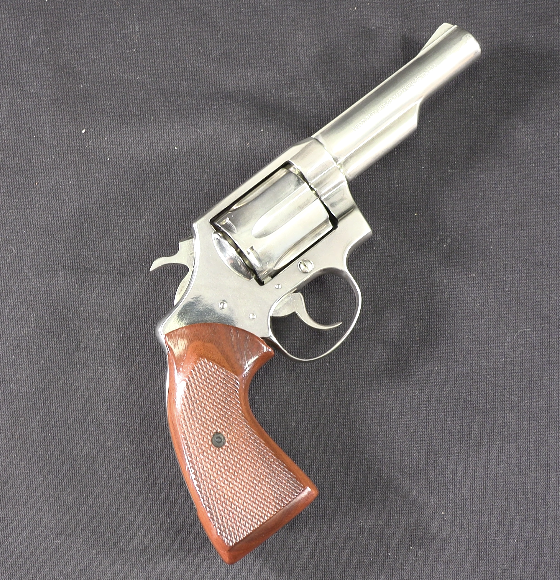 Larry Vickers’ Delta Force Colt 723 Carbine - Forgotten Weapons