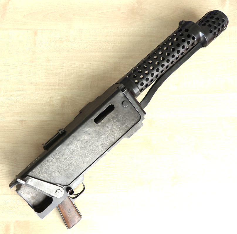 ZB47: A Truly Weird Czech SMG - Forgotten Weapons