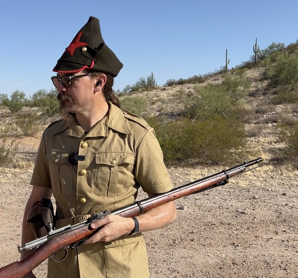 ZB47: A Truly Weird Czech SMG - Forgotten Weapons