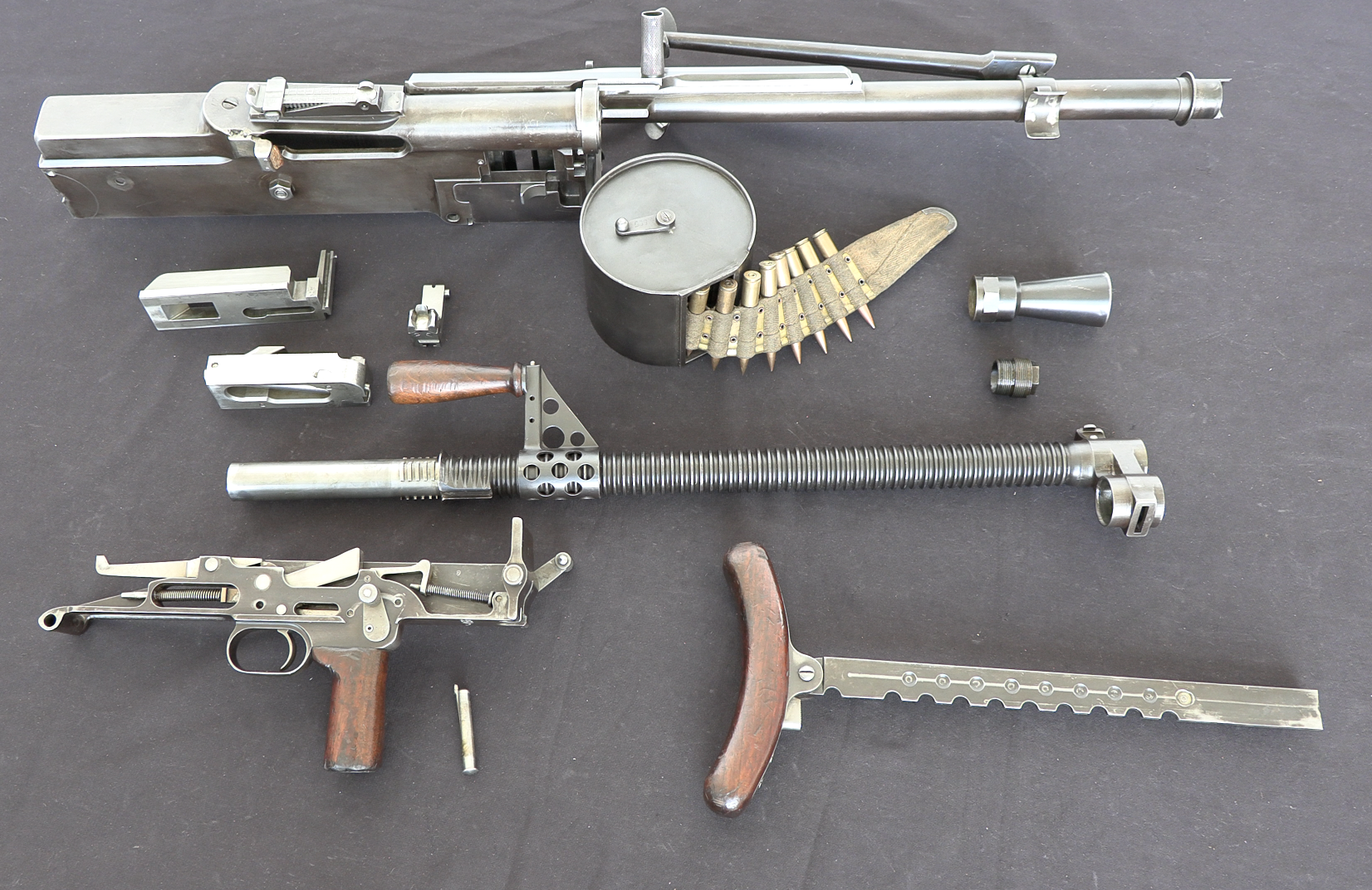 ZB37: Czechoslovakia’s Super-Heavy Machine Gun - Forgotten Weapons
