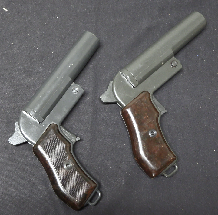 French Marine Commando 2-Gun: CETME-B & MAC-50 - Forgotten Weapons